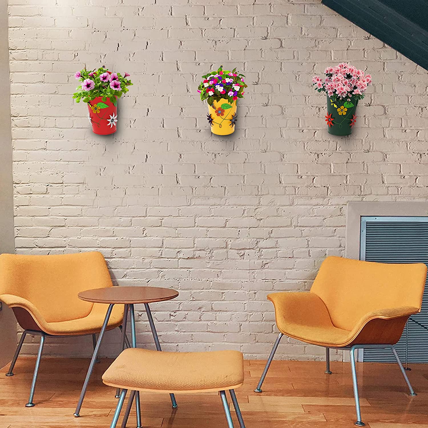 Set of Three Wall Hanging Planters in Powder Coated Galvanised Metal ...